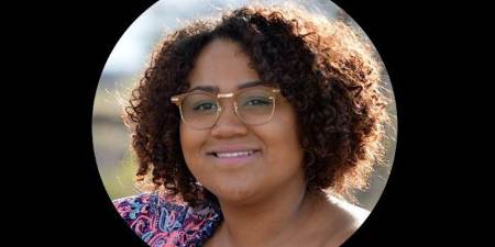 Expressive Writing and Gentle Motion with Alexandra Jackson | Visit Aurora